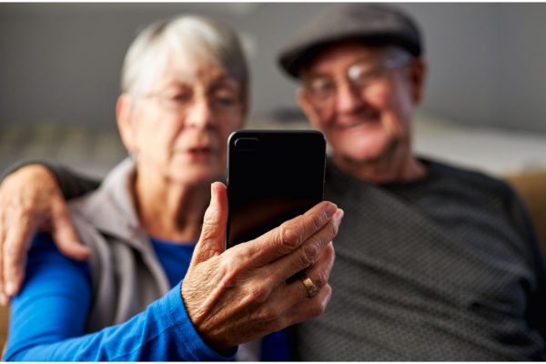 Best Video Calling Devices For The Elderly - Senior Care Corner